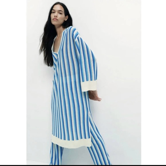Zara | Dresses | Zara Blue And White Striped Linen Vneck Tunic Dress ...